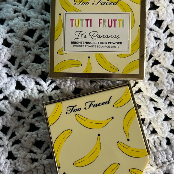 Too Faced | Makeup | Too Faced Pressed Banana Powder In Box | Poshmark